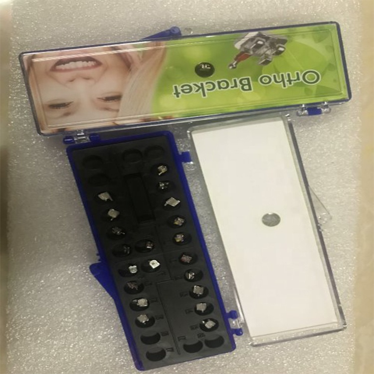 Dental Orthodontic Ceramic Bracket(Groove base) - Buy High Quality ...